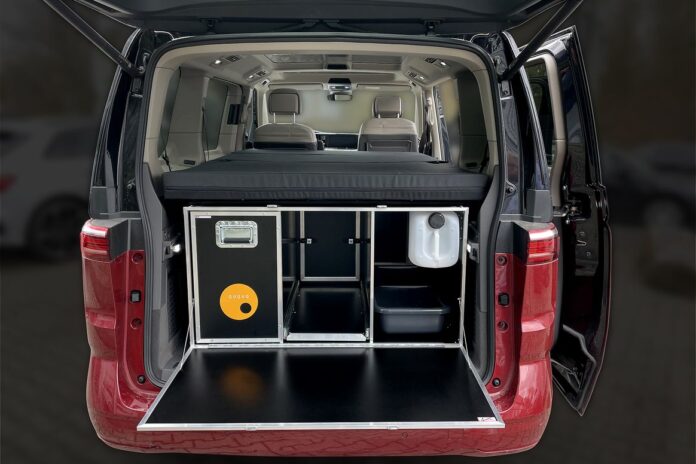 Nové kempingové boxy QUQUQ pro Volkswagen T7 Multivan a ID.Buzz | Akromobil